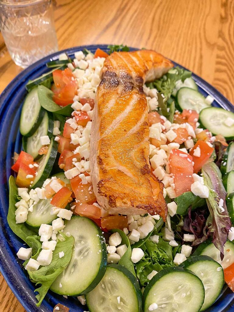Hollandberry Pannekoeken Restaurant in Rochester & La Crosse